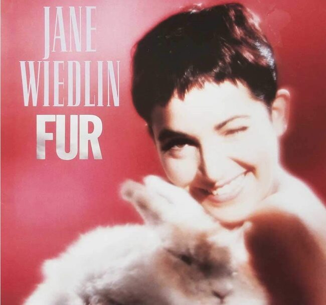 The Go-Gos Jane Wiedlin Bares It All In Photo - XS ROCK