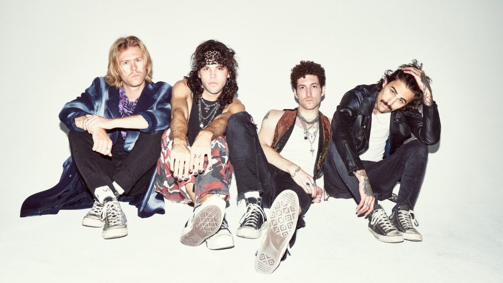 Listen To First Single By Paul Stanley's Son, Evan Stanley With His ...